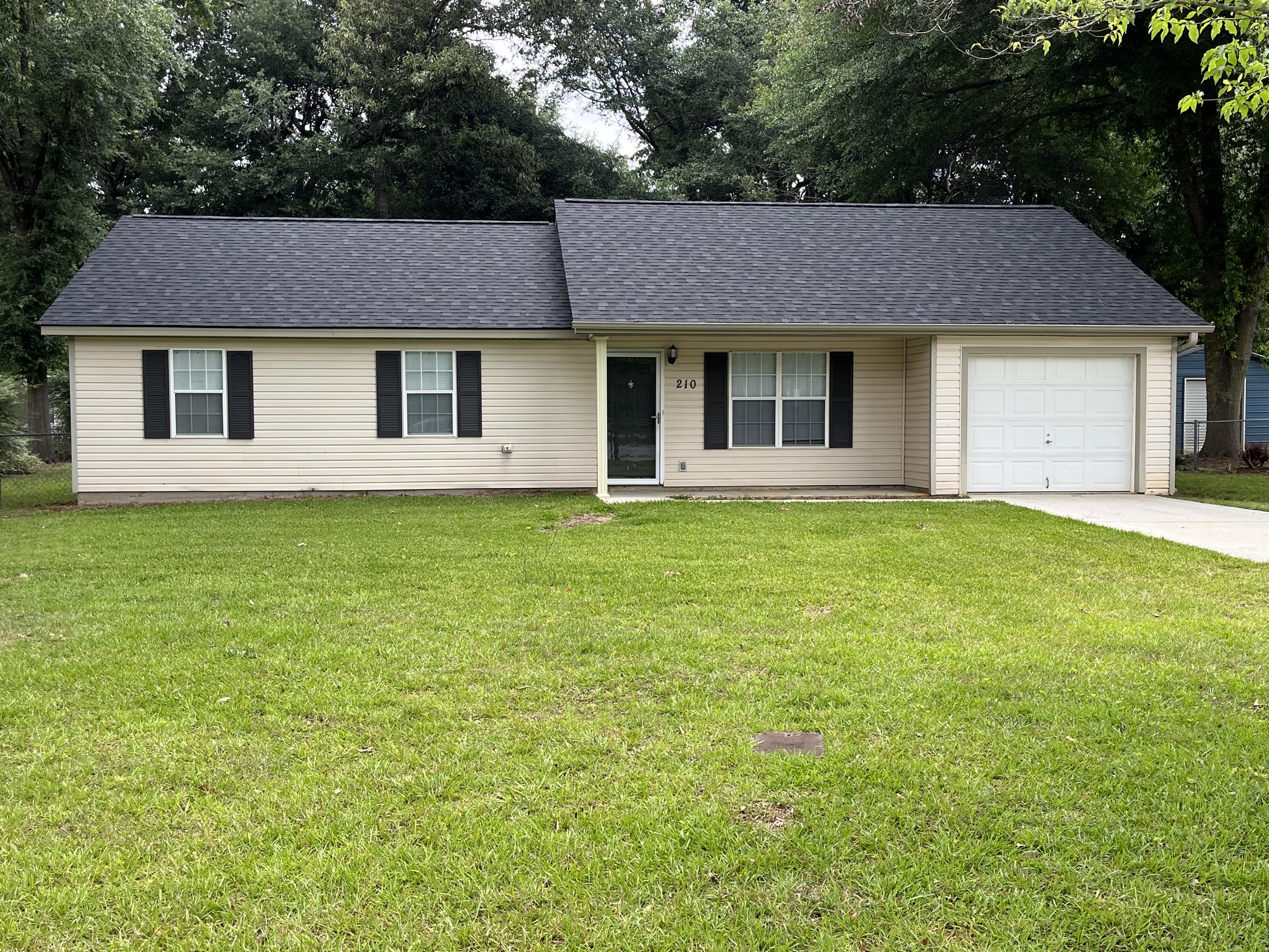 Home [landmarkrealtyperry.managebuilding.com]